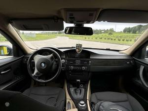 Grey BMW 320 2008 in Siauliai, with an engine capacity of 2.00 L and mileage of 270 thousand km for 2850 €, photo 5 on AUTOMOTO.COM.LV