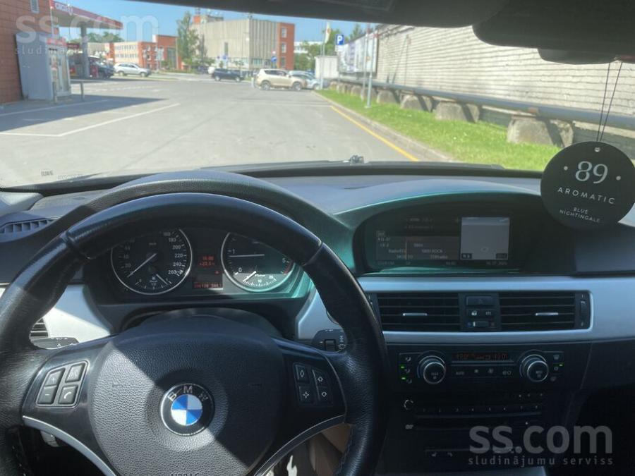 Grey BMW 320 2008 in Bauska, with an engine capacity of 2.00 L and mileage of 395 thousand km for 3850 €, photo 11 on AUTOMOTO.COM.LV