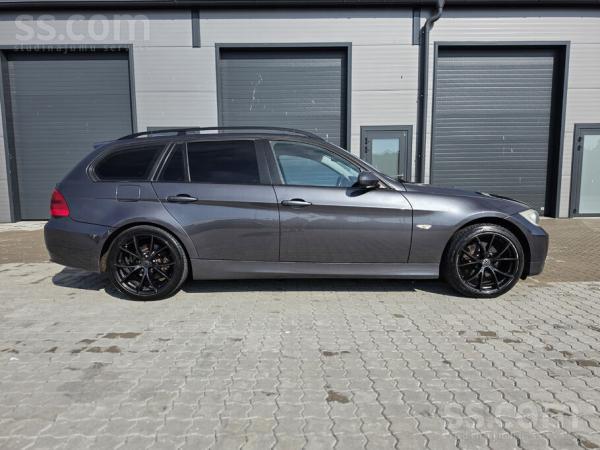 Pelēks BMW 320 2008 Liepāja, ar dzinēja tilpumu 2.00 L un nobraukumu 340 tūkst. km par 4200 €, foto 5 vietnē AUTOMOTO.COM.LV
