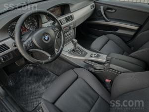 Grey BMW 320 2008 in Liepaja, with an engine capacity of 2.00 L and mileage of 340 thousand km for 4200 €, photo 11 on AUTOMOTO.COM.LV