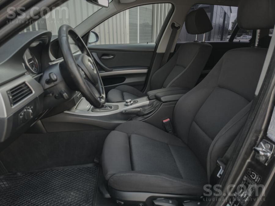 Grey BMW 320 2008 in Liepaja, with an engine capacity of 2.00 L and mileage of 340 thousand km for 4200 €, photo 12 on AUTOMOTO.COM.LV