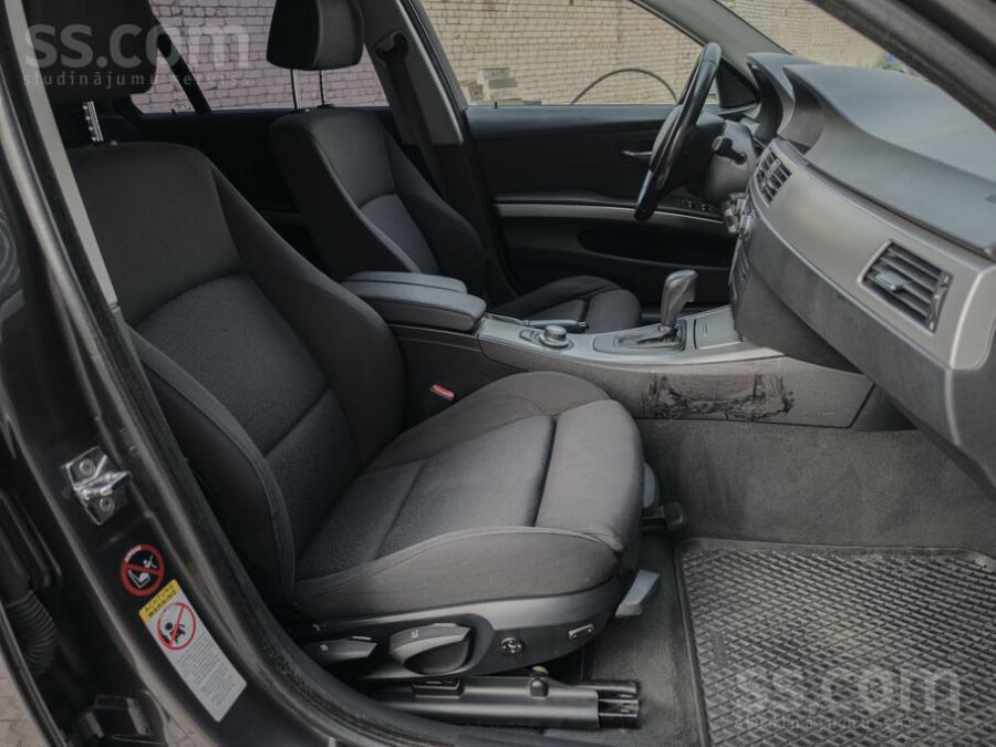 Grey BMW 320 2008 in Liepaja, with an engine capacity of 2.00 L and mileage of 340 thousand km for 4200 €, photo 16 on AUTOMOTO.COM.LV