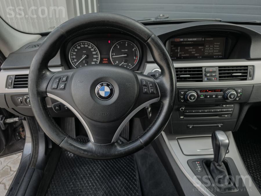 Grey BMW 320 2008 in Liepaja, with an engine capacity of 2.00 L and mileage of 340 thousand km for 4200 €, photo 20 on AUTOMOTO.COM.LV