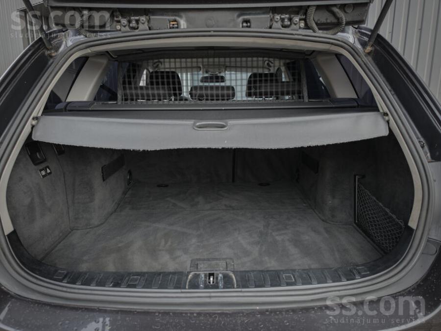 Grey BMW 320 2008 in Liepaja, with an engine capacity of 2.00 L and mileage of 340 thousand km for 4200 €, photo 27 on AUTOMOTO.COM.LV