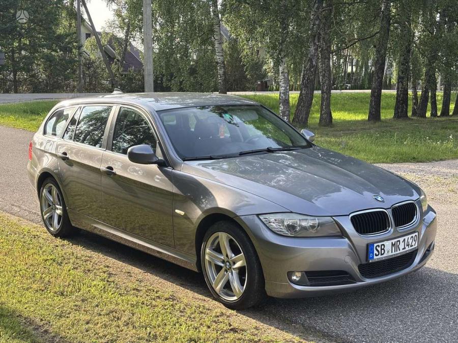 Grey BMW 320 2008 in Utena, with an engine capacity of 2.00 L and mileage of 311 thousand km for 3550 €, photo 3 on AUTOMOTO.COM.LV
