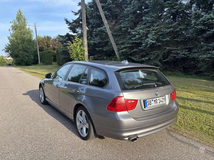 Grey BMW 320 2008 in Utena, with an engine capacity of 2.00 L and mileage of 311 thousand km for 3550 €, photo 11 on AUTOMOTO.COM.LV