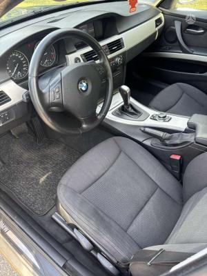 Grey BMW 320 2008 in Utena, with an engine capacity of 2.00 L and mileage of 311 thousand km for 3550 €, photo 13 on AUTOMOTO.COM.LV