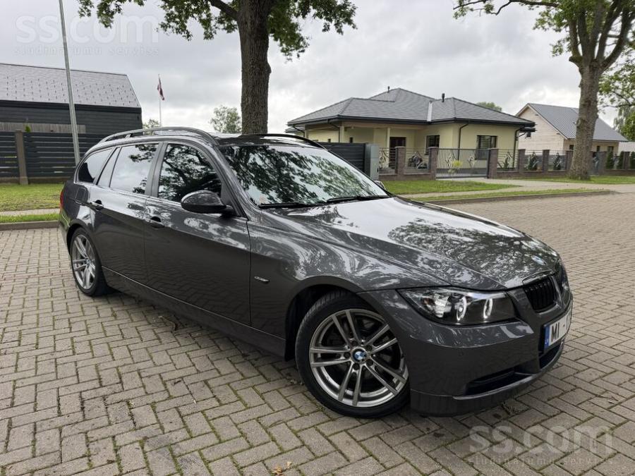 Grey BMW 320 2008 in Valmiera, with an engine capacity of 2.00 L and mileage of 283 thousand km for 3870 €, photo 6 on AUTOMOTO.COM.LV