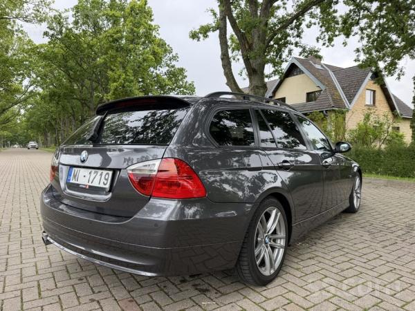 Grey BMW 320 2008 in Valmiera, with an engine capacity of 2.00 L and mileage of 283 thousand km for 3870 €, photo 8 on AUTOMOTO.COM.LV