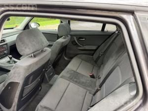 Grey BMW 320 2008 in Valmiera, with an engine capacity of 2.00 L and mileage of 283 thousand km for 3870 €, photo 18 on AUTOMOTO.COM.LV