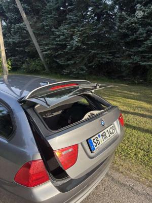 Pelēks BMW 320 2008 Utena, ar dzinēja tilpumu 2.00 L un nobraukumu 311 tūkst. km par 3350 €, foto 12 vietnē AUTOMOTO.COM.LV