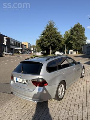Grey BMW 320 2008 in Riga, with an engine capacity of 2.00 L and mileage of 333 thousand km for 4550 €, photo 6 on AUTOMOTO.COM.LV