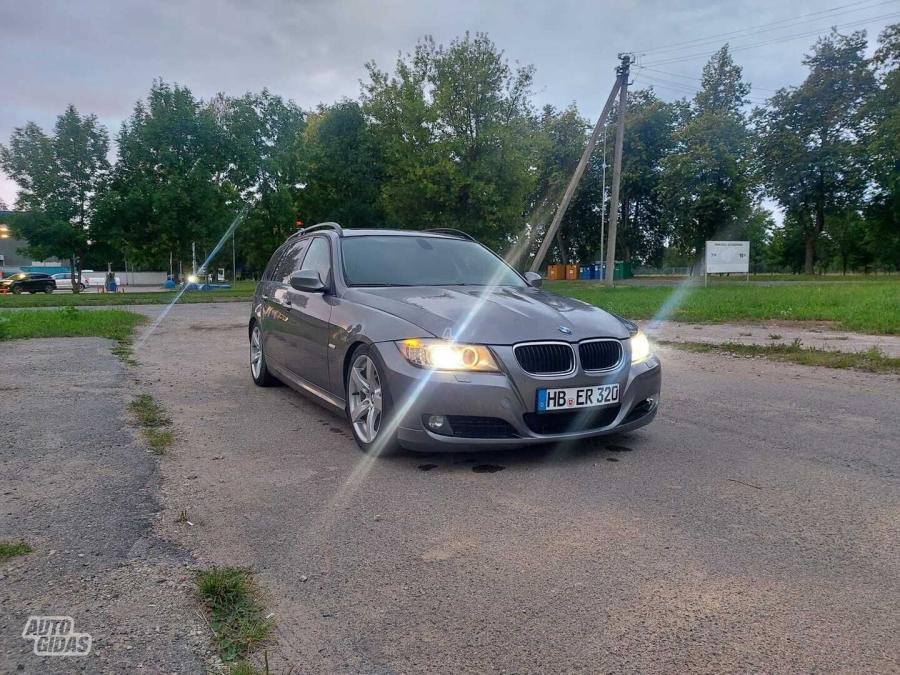 Pelēks BMW 320 2008 Panevēža, ar dzinēja tilpumu 2.00 L un nobraukumu 300 tūkst. km par 3650 €, foto 3 vietnē AUTOMOTO.COM.LV