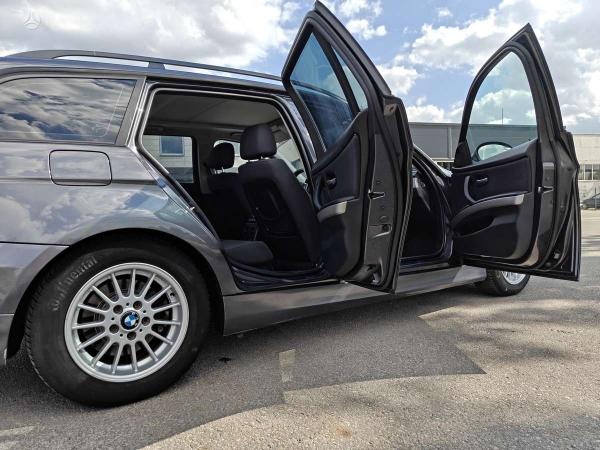 Серый БМВ 320 2008 в Паневежис, объемом двигателя 2.00 л и пробегом 261 тыс. км за 3500 €, фото 5 на AUTOMOTO.COM.LV