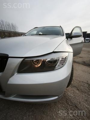 Grey BMW 320 2008 in Riga, with an engine capacity of 2.00 L and mileage of 376 thousand km for 5100 €, photo 9 on AUTOMOTO.COM.LV