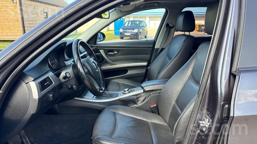 Pelēks BMW 320 2008 Liepāja, ar dzinēja tilpumu 2.00 L un nobraukumu 262 tūkst. km par 4150 €, foto 10 vietnē AUTOMOTO.COM.LV