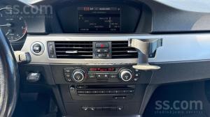 Pelēks BMW 320 2008 Liepāja, ar dzinēja tilpumu 2.00 L un nobraukumu 262 tūkst. km par 4150 €, foto 15 vietnē AUTOMOTO.COM.LV