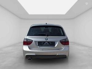 Grey BMW 320 2008 in Kaunas, with an engine capacity of 2.00 L and mileage of 227 thousand km for 4990 €, photo 6 on AUTOMOTO.COM.LV