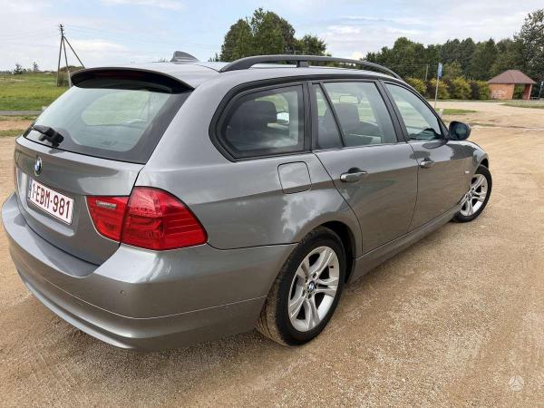 Pelēks BMW 320 2008 Utena, ar dzinēja tilpumu 2.00 L un nobraukumu 340 tūkst. km par 3650 €, foto 3 vietnē AUTOMOTO.COM.LV