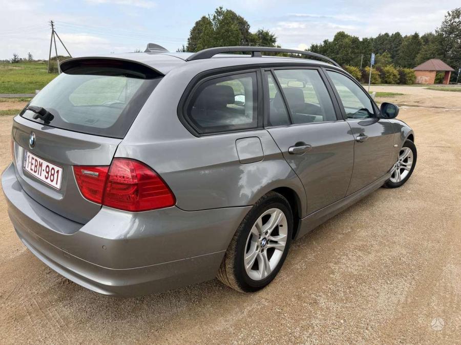 Pelēks BMW 320 2008 Utena, ar dzinēja tilpumu 2.00 L un nobraukumu 340 tūkst. km par 3650 €, foto 3 vietnē AUTOMOTO.COM.LV