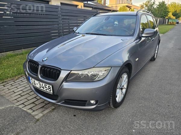 BMW 320 2008 in Riga on AUTOMOTO.COM.LV Grey BMW 320 2008 in Riga, with an engine capacity of 2.00 L and mileage of 330 thousand km for 4900 €, photo 1 on AUTOMOTO.COM.LV
