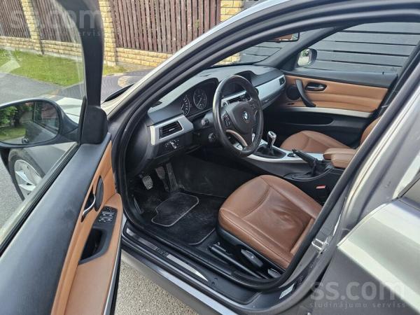 BMW 320 2008 in Riga on AUTOMOTO.COM.LV Grey BMW 320 2008 in Riga, with an engine capacity of 2.00 L and mileage of 330 thousand km for 4900 €, photo 8 on AUTOMOTO.COM.LV
