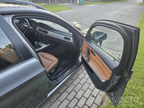 Pelēks BMW 320 2008 Rīga, ar dzinēja tilpumu 2.00 L un nobraukumu 330 tūkst. km par 4900 €, foto 10 vietnē AUTOMOTO.COM.LV