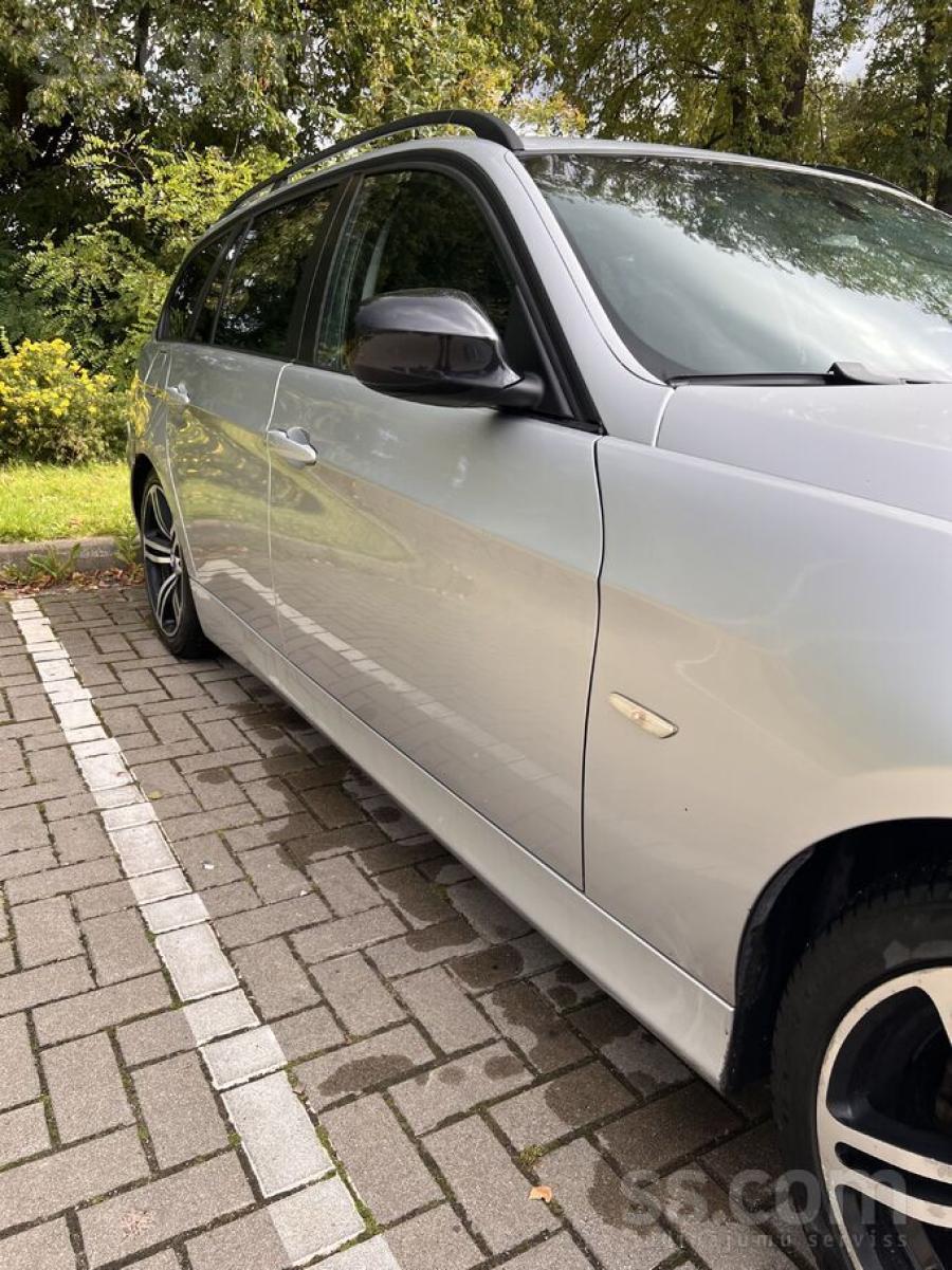 Pelēks BMW 320 2008 Jelgava, ar dzinēja tilpumu 2.00 L un nobraukumu 373 tūkst. km par 2400 €, foto 5 vietnē AUTOMOTO.COM.LV