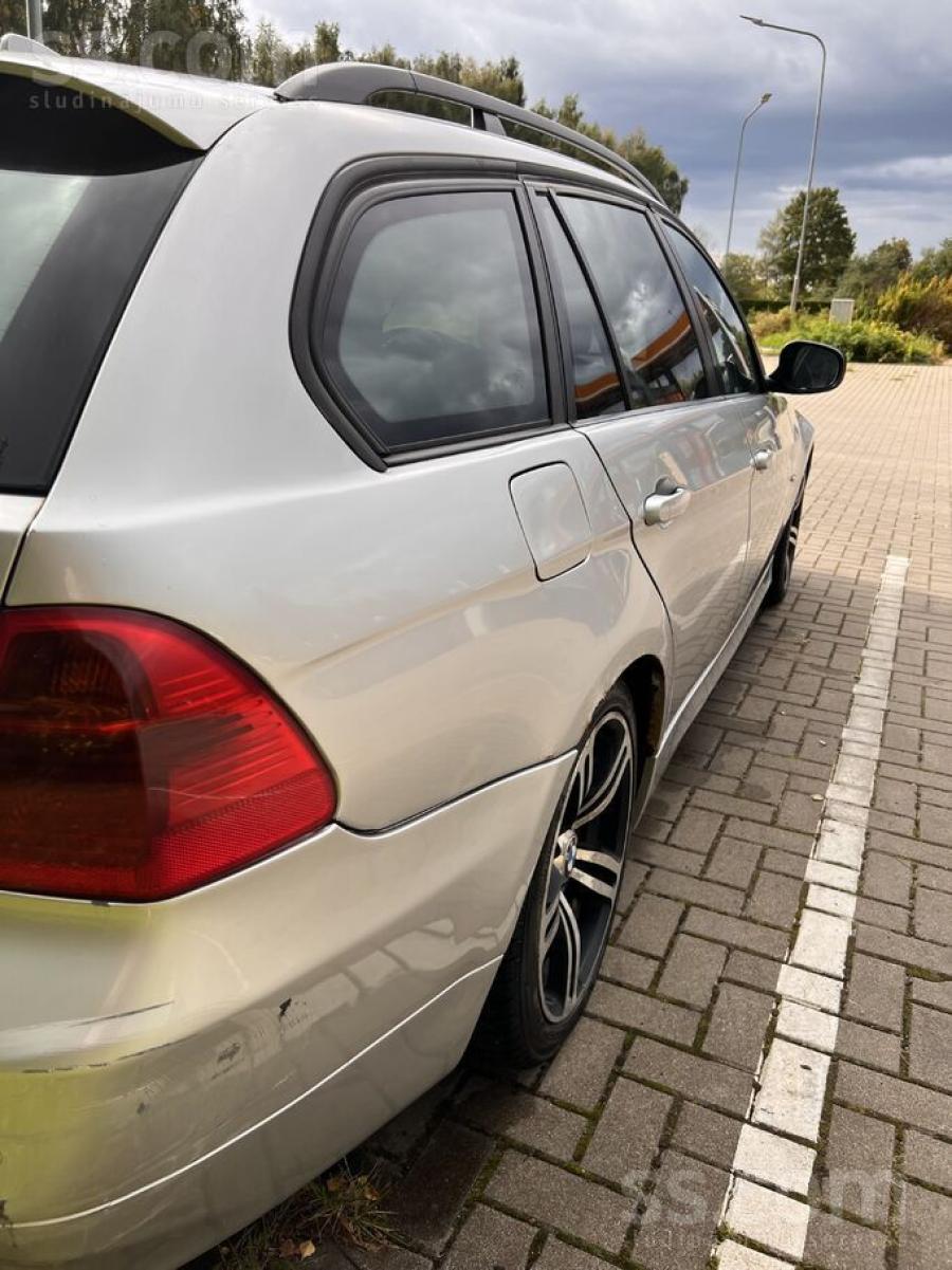 Pelēks BMW 320 2008 Jelgava, ar dzinēja tilpumu 2.00 L un nobraukumu 373 tūkst. km par 2400 €, foto 6 vietnē AUTOMOTO.COM.LV