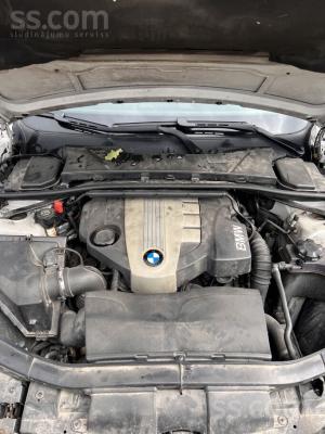Pelēks BMW 320 2008 Jelgava, ar dzinēja tilpumu 2.00 L un nobraukumu 373 tūkst. km par 2400 €, foto 21 vietnē AUTOMOTO.COM.LV