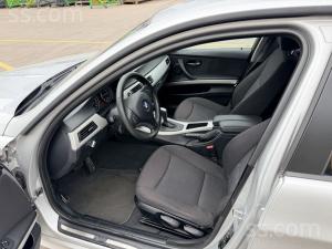 Grey BMW 320 2008 in Riga, with an engine capacity of 2.00 L and mileage of 270 thousand km for 3700 €, photo 9 on AUTOMOTO.COM.LV