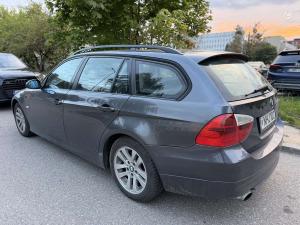 Pelēks BMW 320 2008 Viļņa, ar dzinēja tilpumu 2.00 L un nobraukumu 234 tūkst. km par 1200 €, foto  vietnē AUTOMOTO.COM.LV
