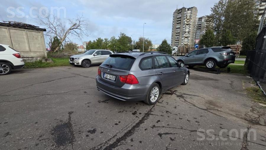 Pelēks BMW 320 2008 Rīga, ar dzinēja tilpumu 2.00 L un nobraukumu 331 tūkst. km par 4990 €, foto 7 vietnē AUTOMOTO.COM.LV