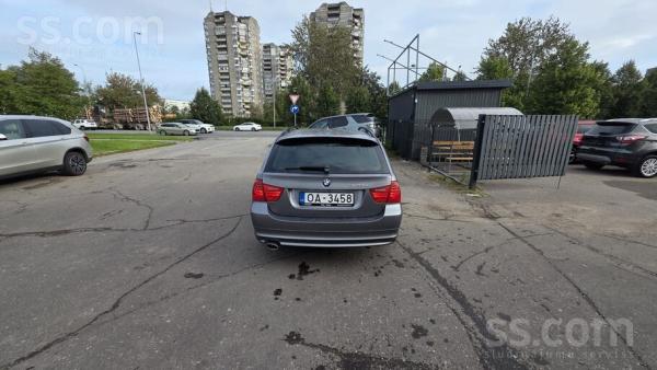 Pelēks BMW 320 2008 Rīga, ar dzinēja tilpumu 2.00 L un nobraukumu 331 tūkst. km par 4990 €, foto 8 vietnē AUTOMOTO.COM.LV