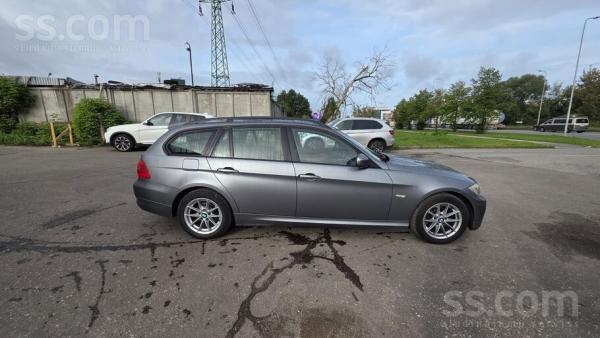 Pelēks BMW 320 2008 Rīga, ar dzinēja tilpumu 2.00 L un nobraukumu 331 tūkst. km par 4990 €, foto 10 vietnē AUTOMOTO.COM.LV
