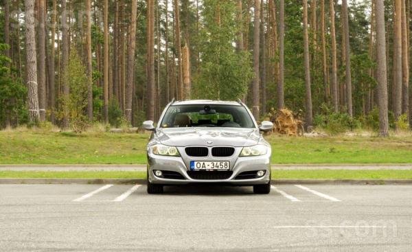 Pelēks BMW 320 2008 Rīga, ar dzinēja tilpumu 2.00 L un nobraukumu 331 tūkst. km par 4590 €, foto 4 vietnē AUTOMOTO.COM.LV