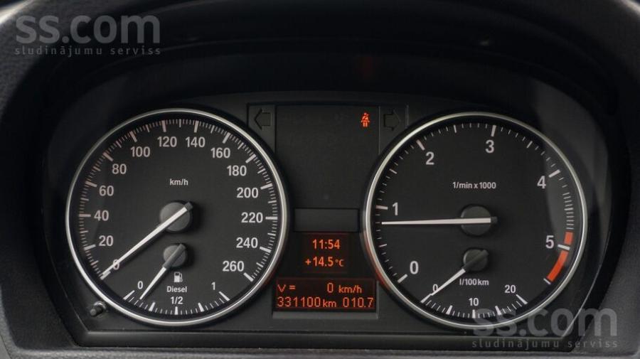 Pelēks BMW 320 2008 Rīga, ar dzinēja tilpumu 2.00 L un nobraukumu 331 tūkst. km par 4590 €, foto 18 vietnē AUTOMOTO.COM.LV