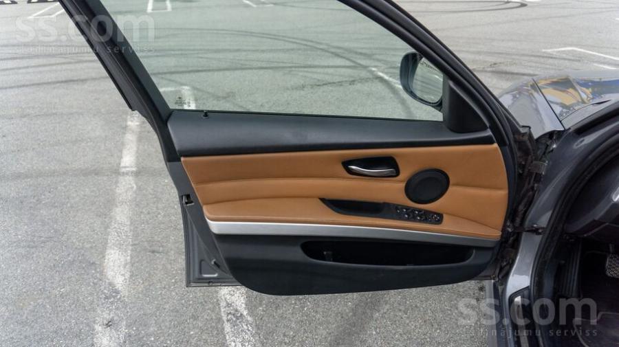 Pelēks BMW 320 2008 Rīga, ar dzinēja tilpumu 2.00 L un nobraukumu 331 tūkst. km par 4590 €, foto 23 vietnē AUTOMOTO.COM.LV