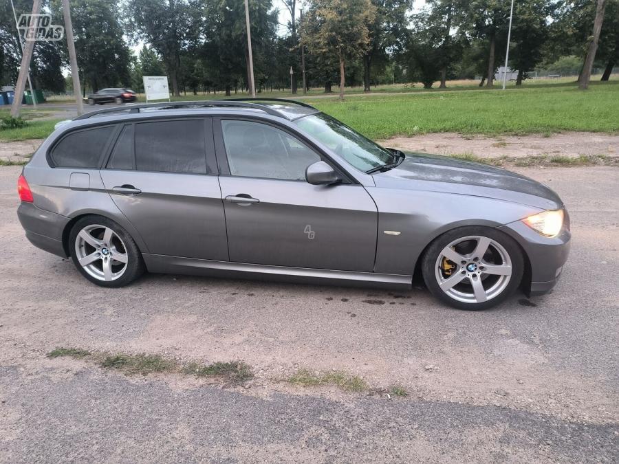 Grey BMW 320 2008 in Panevezys, with an engine capacity of 2.00 L and mileage of 300 thousand km for 3750 €, photo 4 on AUTOMOTO.COM.LV