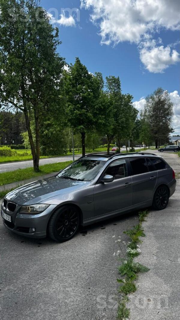 Grey BMW 320 2009 in Ogre, with an engine capacity of 2.00 L and mileage of 396 thousand km for 4400 €, photo 4 on AUTOMOTO.COM.LV