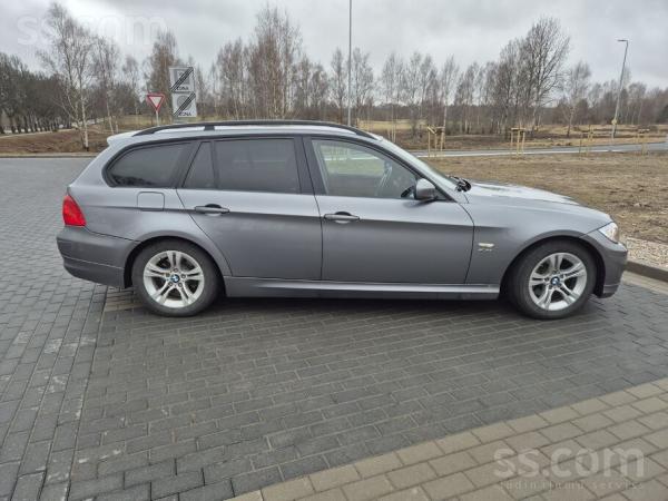 Grey BMW 320 2009 in Kuldiga, with an engine capacity of 2.00 L and mileage of 360 thousand km for 4560 €, photo 2 on AUTOMOTO.COM.LV