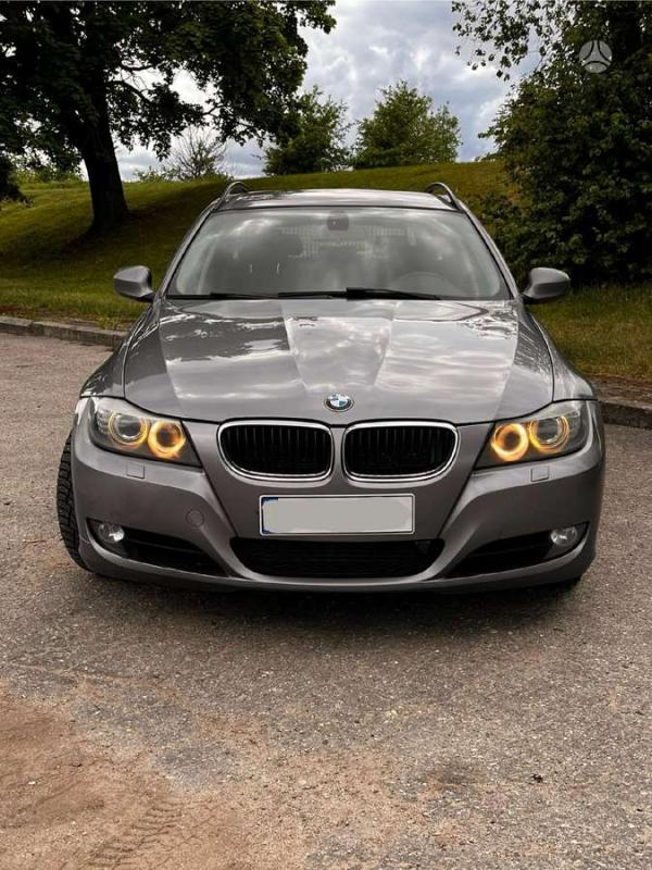 Pelēks BMW 320 2009 Kauņa, ar dzinēja tilpumu 2.00 L un nobraukumu 410 tūkst. km par 4300 €, foto 5 vietnē AUTOMOTO.COM.LV