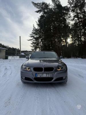 Pelēks BMW 320 2009 Klaipėda, ar dzinēja tilpumu 2.00 L un nobraukumu 428 tūkst. km par 4600 €, foto 3 vietnē AUTOMOTO.COM.LV
