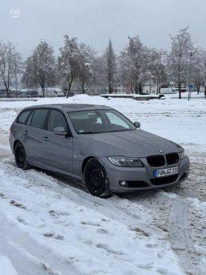 Grey BMW 320 2009 in Alytus, with an engine capacity of 2.00 L and mileage of 309 thousand km for 2500 €, photo  on AUTOMOTO.COM.LV