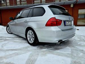 Pelēks BMW 320 2009 Marijampole, ar dzinēja tilpumu 2.00 L un nobraukumu 310 tūkst. km par 4100 €, foto 6 vietnē AUTOMOTO.COM.LV