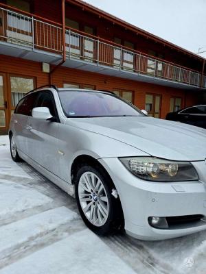 Pelēks BMW 320 2009 Marijampole, ar dzinēja tilpumu 2.00 L un nobraukumu 310 tūkst. km par 4100 €, foto 9 vietnē AUTOMOTO.COM.LV