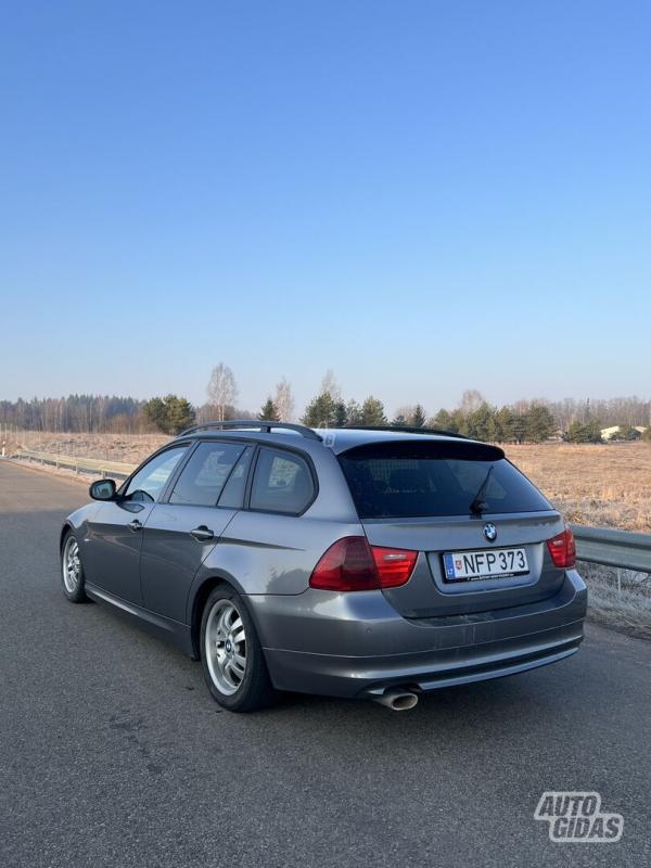 Grey BMW 320 2009 in Vilnius, with an engine capacity of 2.00 L and mileage of 344 thousand km for 2600 €, photo 4 on AUTOMOTO.COM.LV
