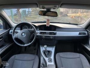 Grey BMW 320 2009 in Vilnius, with an engine capacity of 2.00 L and mileage of 498 thousand km for 3800 €, photo 6 on AUTOMOTO.COM.LV