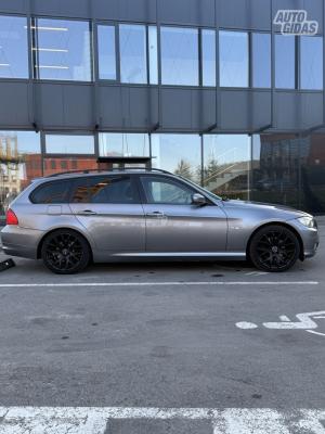Grey BMW 320 2009 in Klaipeda, with an engine capacity of 2.00 L and mileage of 428 thousand km for 4300 €, photo 6 on AUTOMOTO.COM.LV