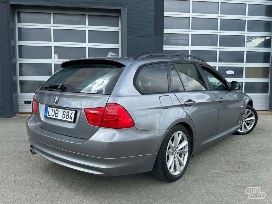 Grey BMW 320 2009 in Panevezys, with an engine capacity of 2.00 L and mileage of 294 thousand km for 3750 €, photo 7 on AUTOMOTO.COM.LV